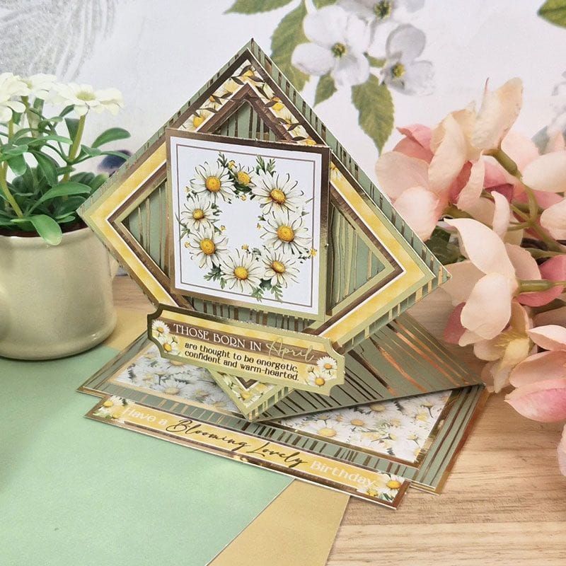 April - Daisy Luxury Topper Sheet | Hunkydory Crafts