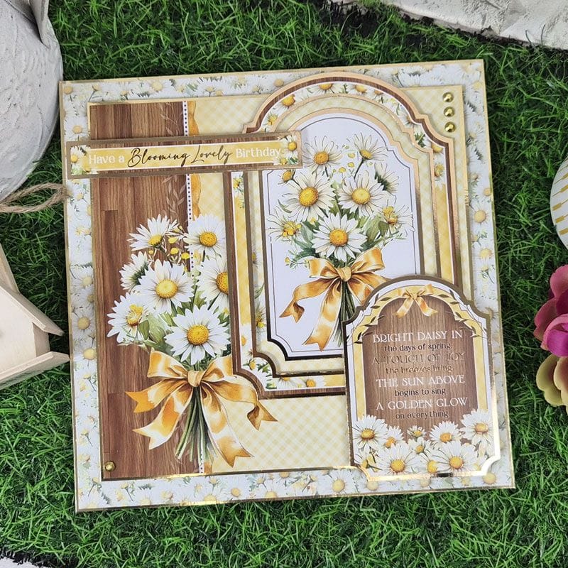 April - Daisy Luxury Topper Sheet | Hunkydory Crafts